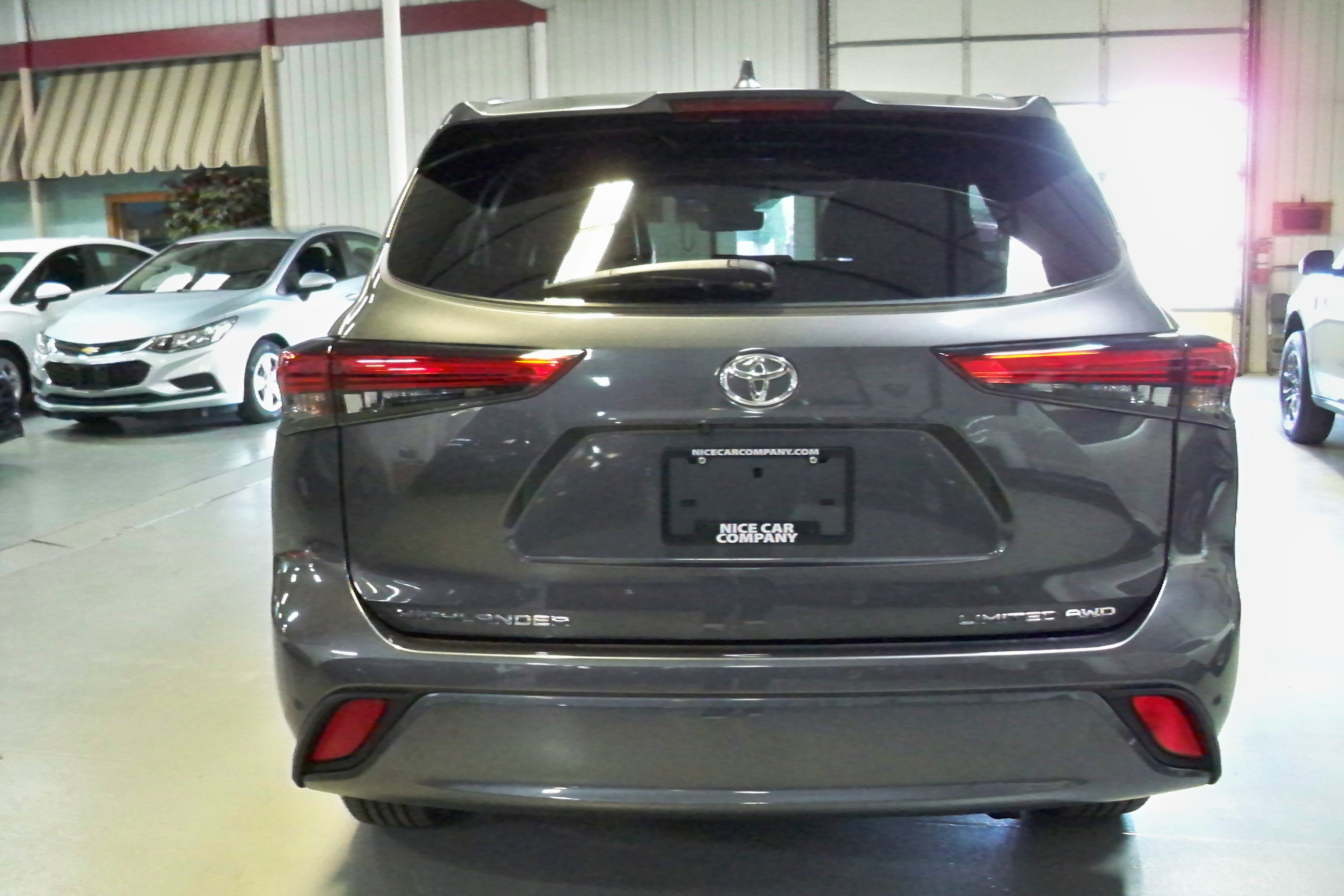 Used 2021 Toyota Highlander Limited AWD