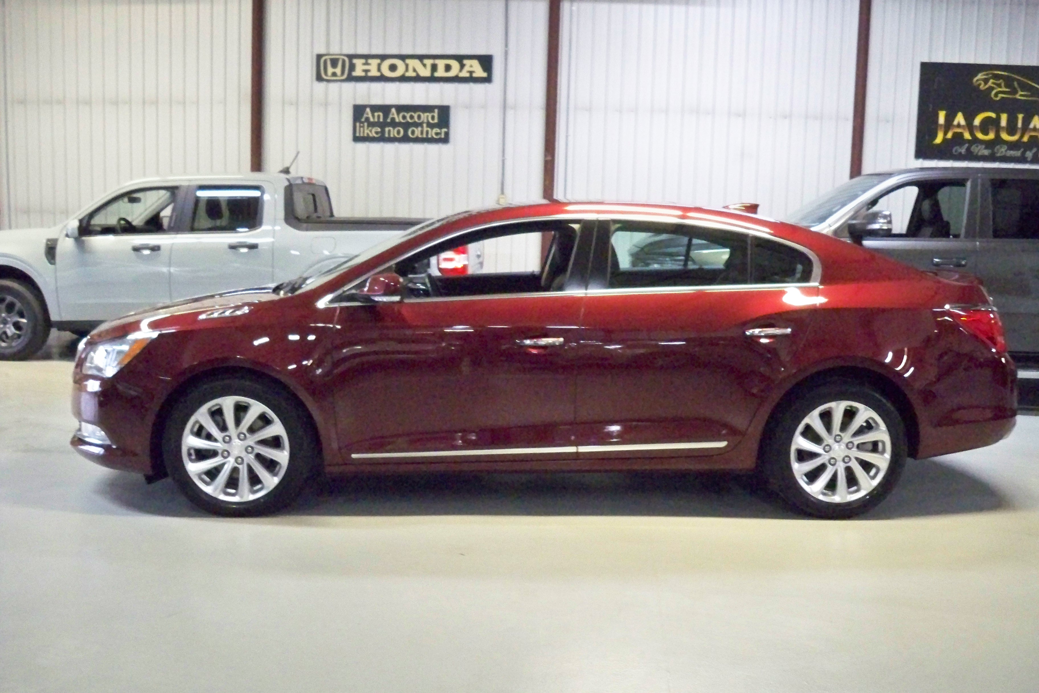 Used 2016 Buick Lacrosse Premium
